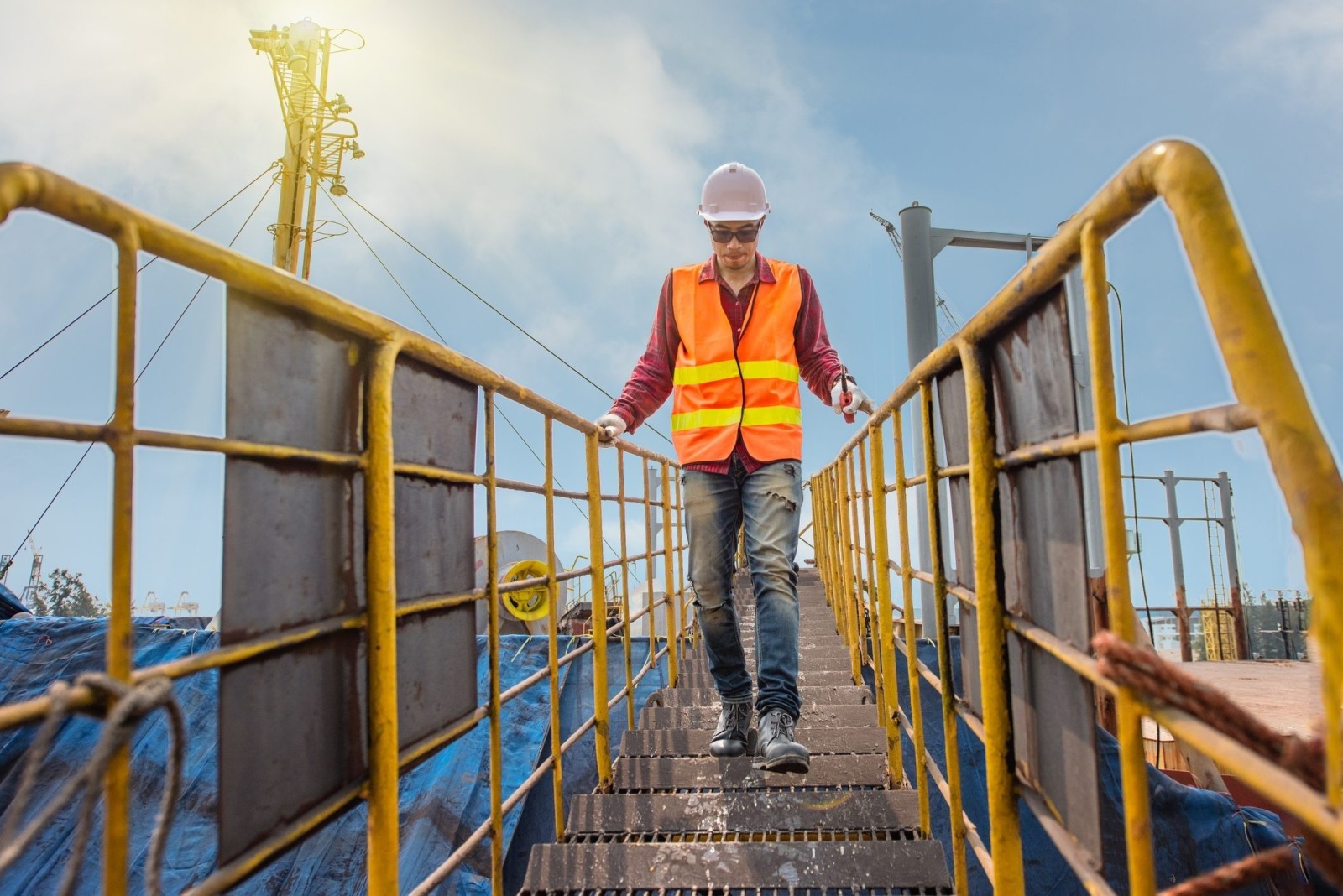 MI Safety - Minimizes Fall Risks with Safety Guardrail Sales ...